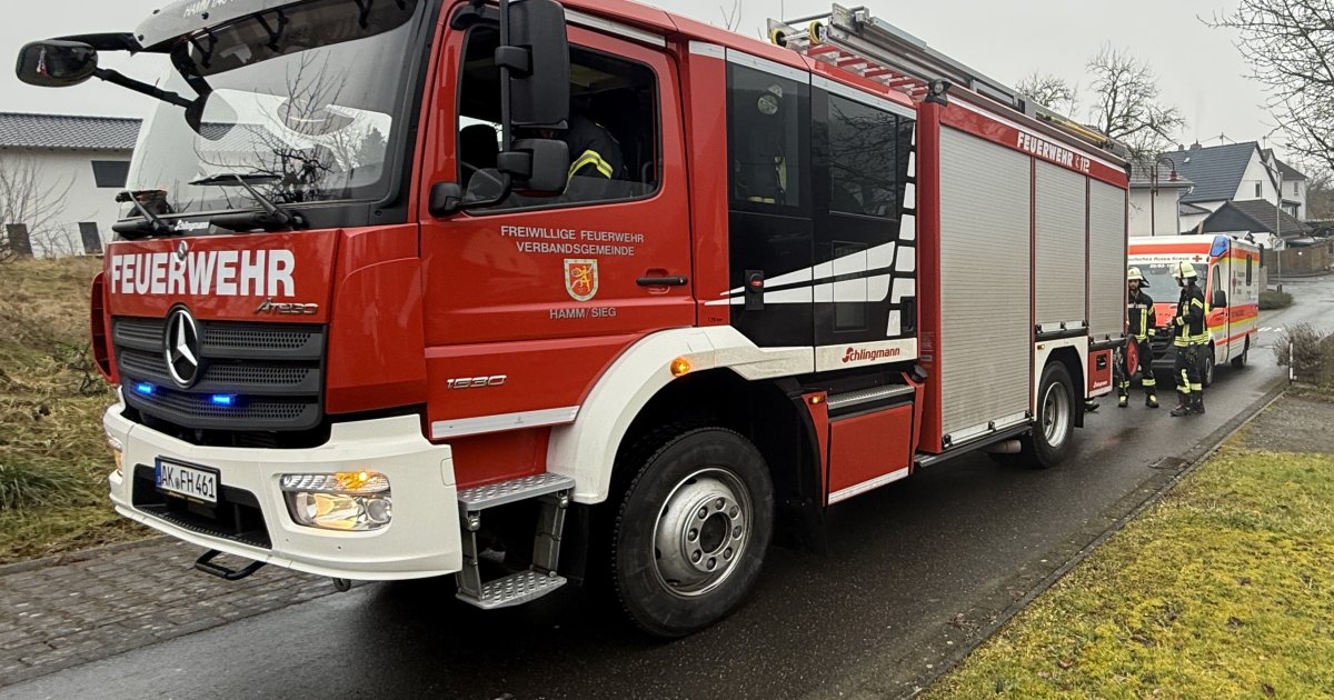 Dringende Türöffnung für den Rettungsdienst | Feuerwehr