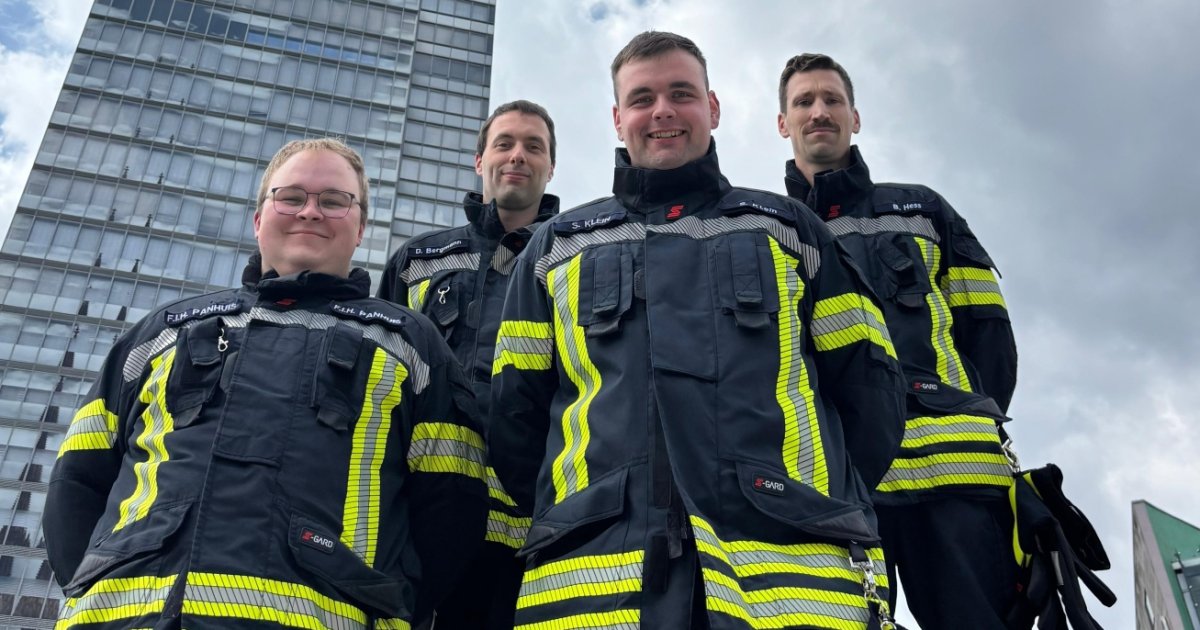 Freiwillige Feuerwehr Hamm (Sieg) erfolgreich beim KölnTurm Treppenlauf ...